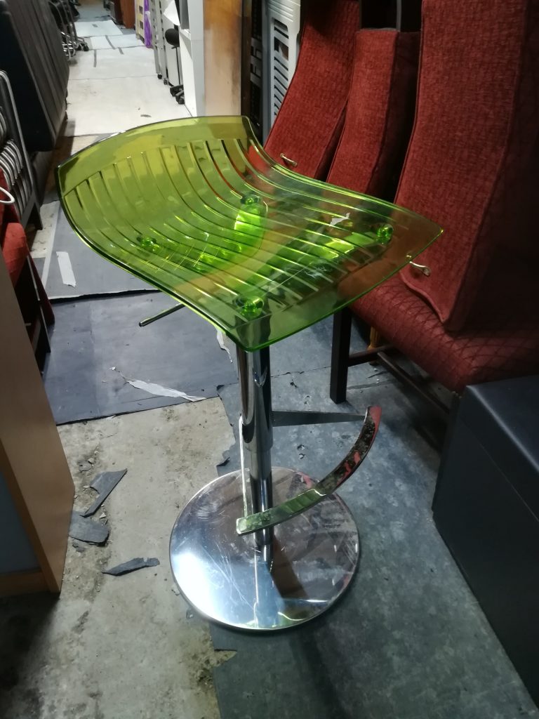 Frovi Designer Stool – green – Office Furniture Newbury